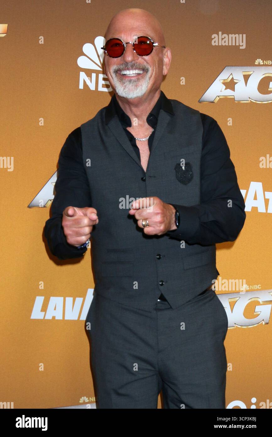 LOS ANGELES - SEP 23: Howie Mandel at America's Got Talent Finale Live ...