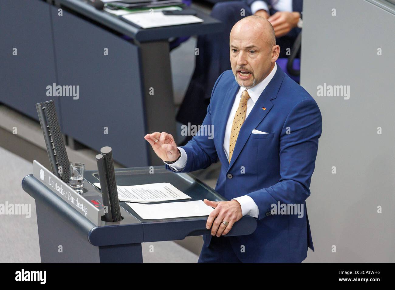 Bundeskanzler und Bundeskanzleramt Alexander Hoffmann CDU/CSU bei der ...