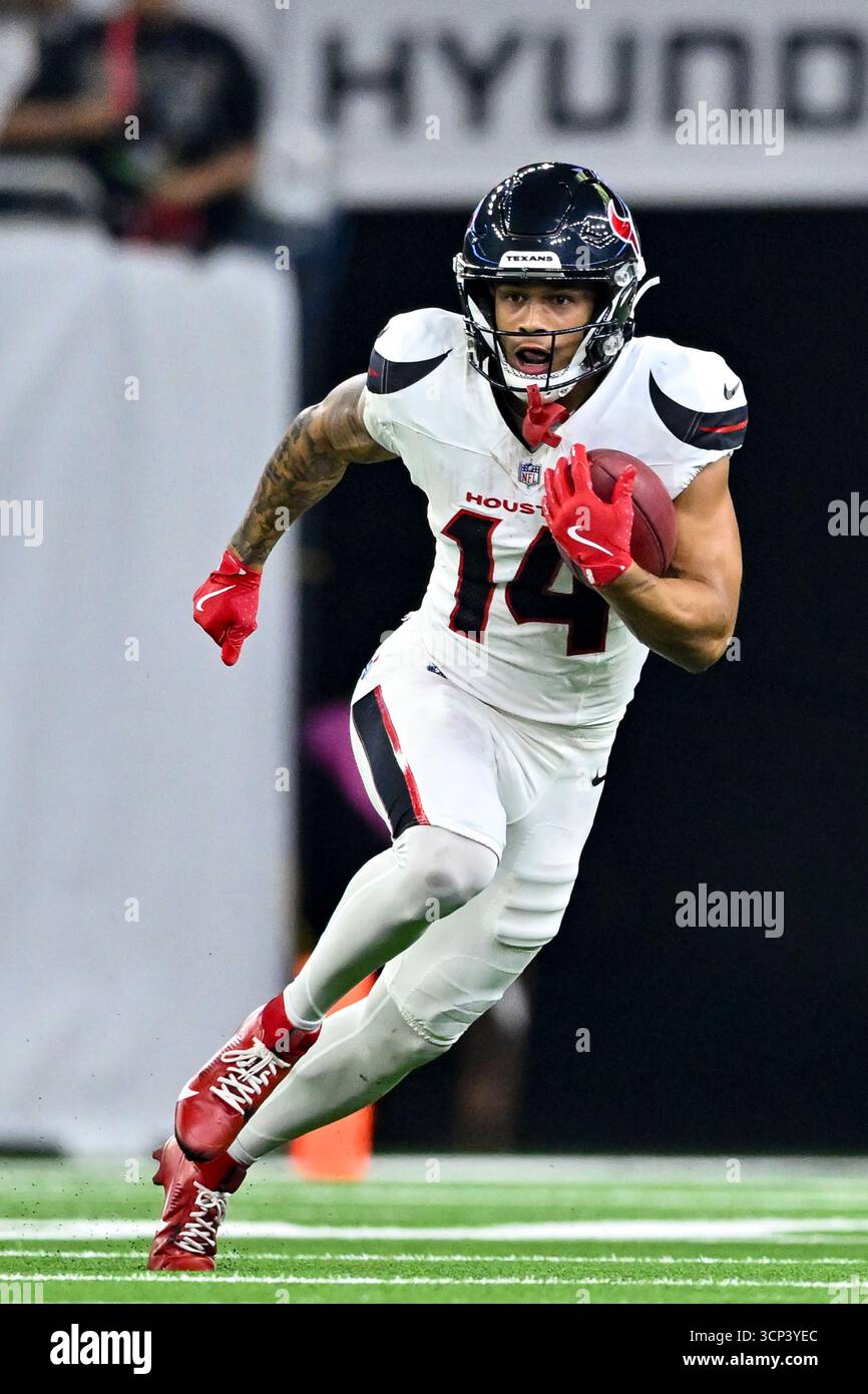 Houston Texans wide receiver Jaylin Noel (14) runs the ball during the ...