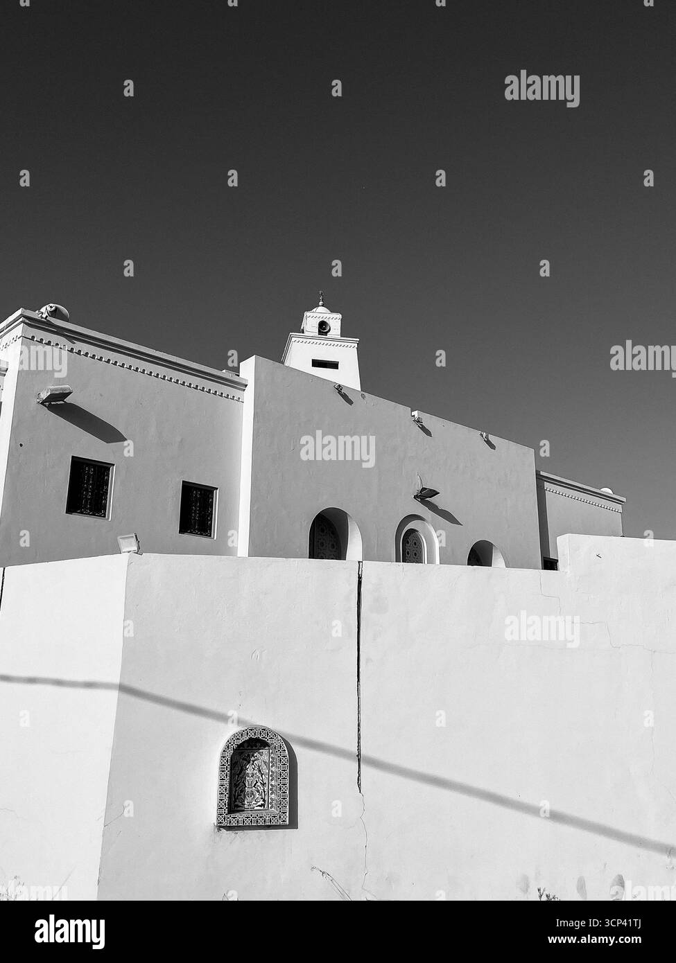 Unique architectural design mosque Black and White Stock Photos ...