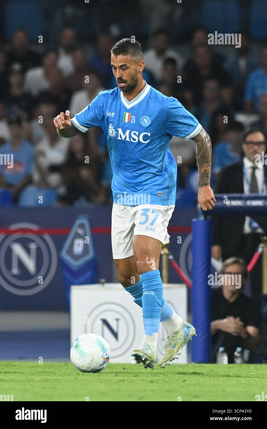 Leonardo Spinazzola of SSC Napoli in action during the Seie A Enelive ...
