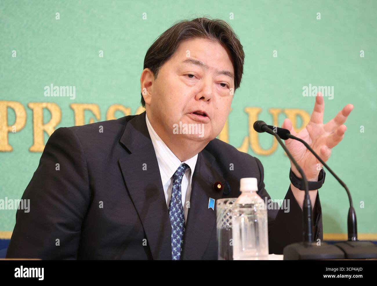 Tokyo, Japan. 24th Sep, 2025. Japanese Chief Cabinet Secretary ...