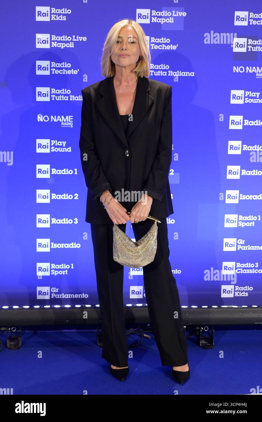 Elisabetta Ferracini attends the photocall of La Festa di Radio Rai at ...