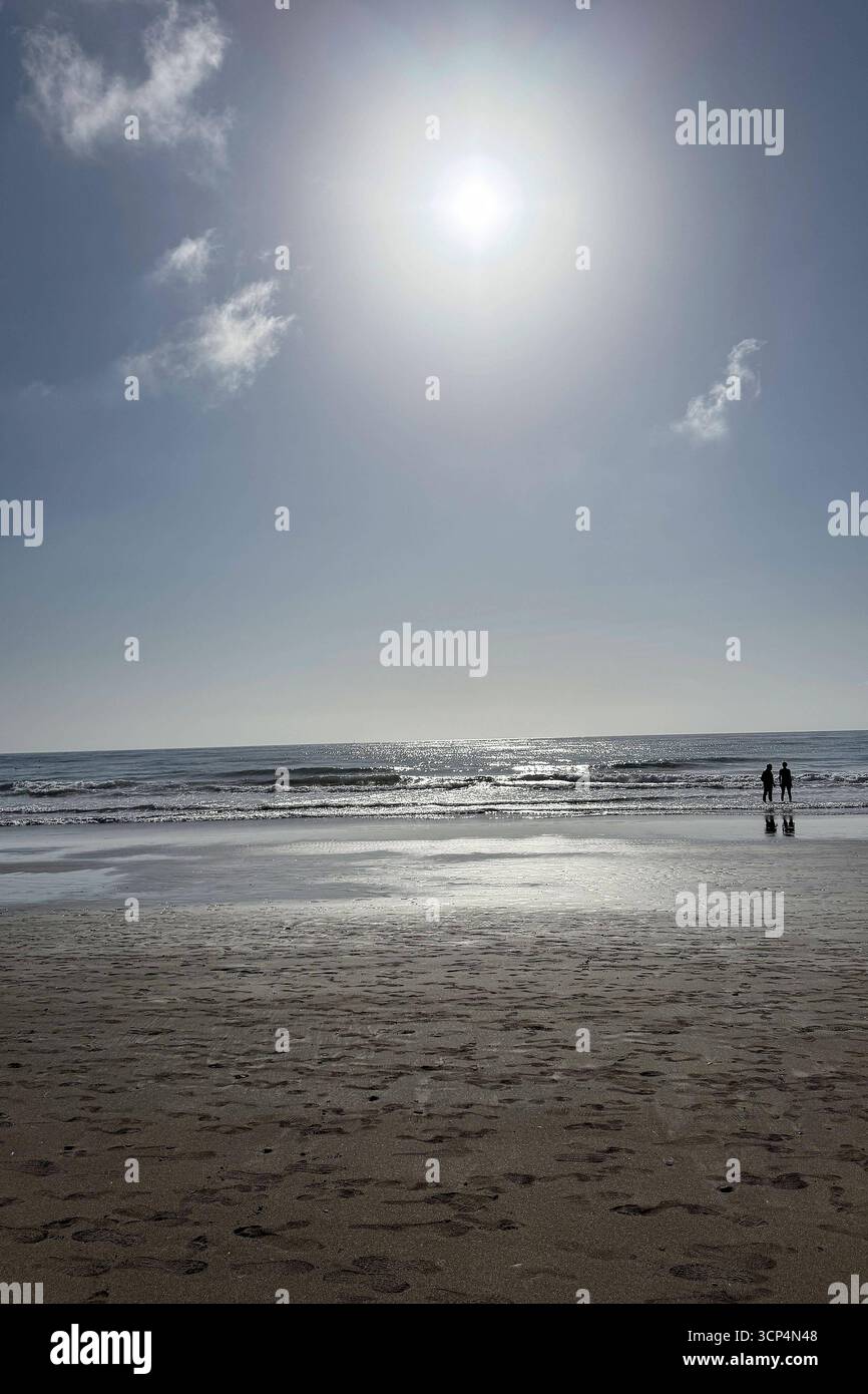 Beruehmter, beliebter Strand im Sueden von Gran Canaria und ein ...