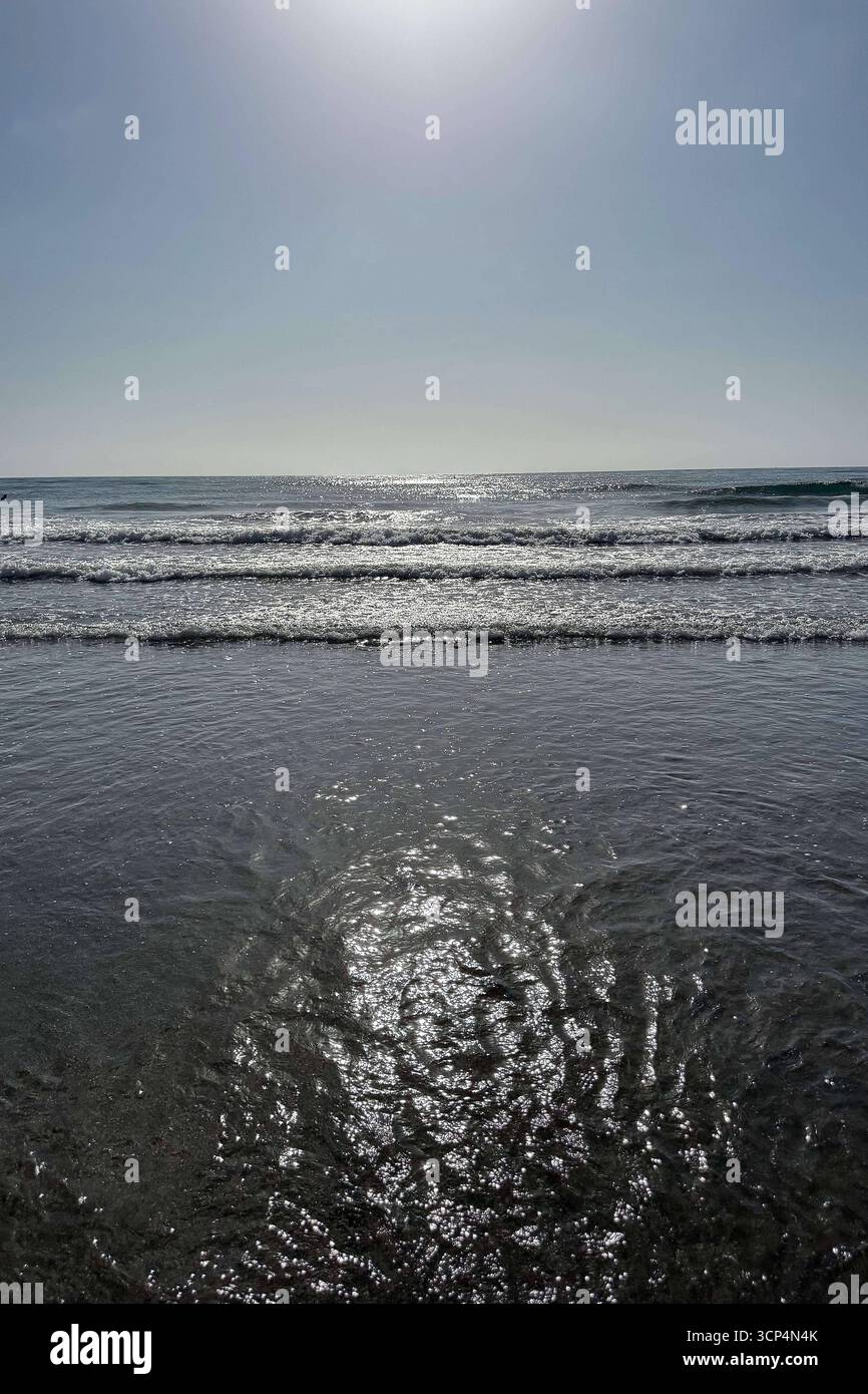 Beruehmter, beliebter Strand im Sueden von Gran Canaria und ein ...