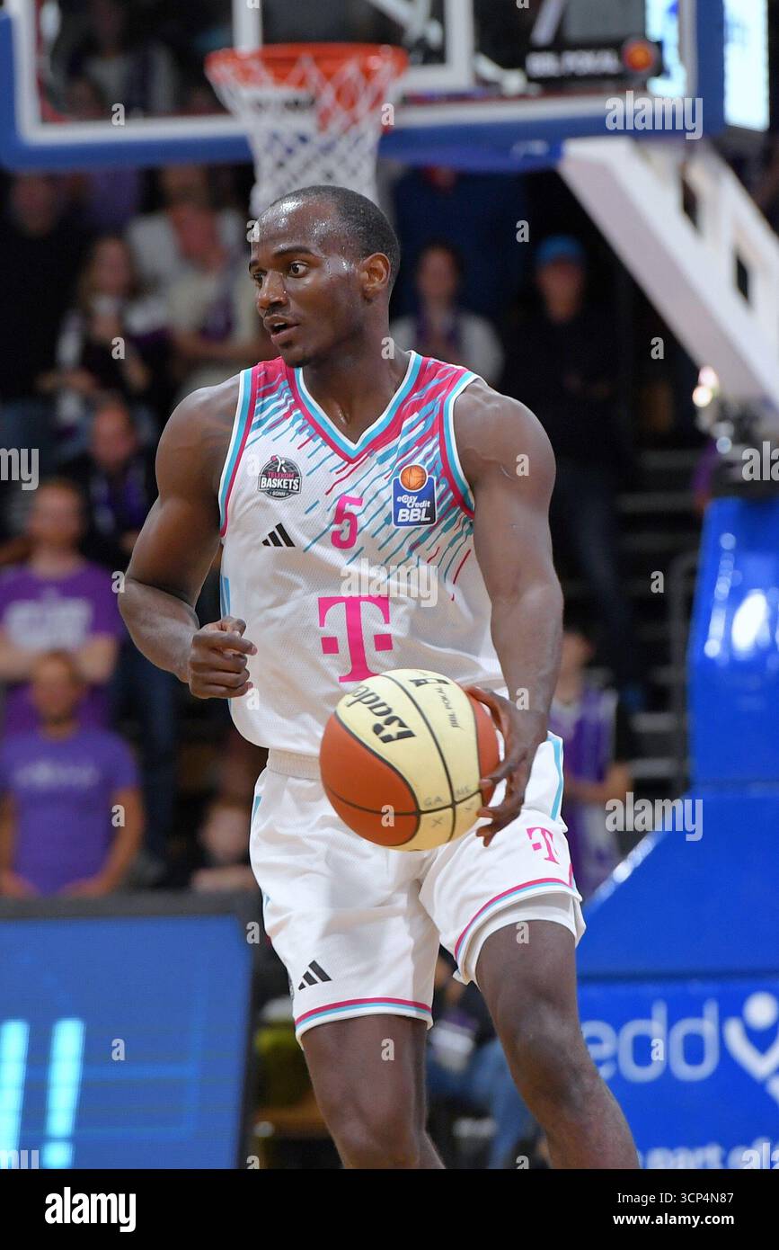 Tylan Birts (Telekom Baskets Bonn #5) , GER, BG Goettingen - Telekom ...