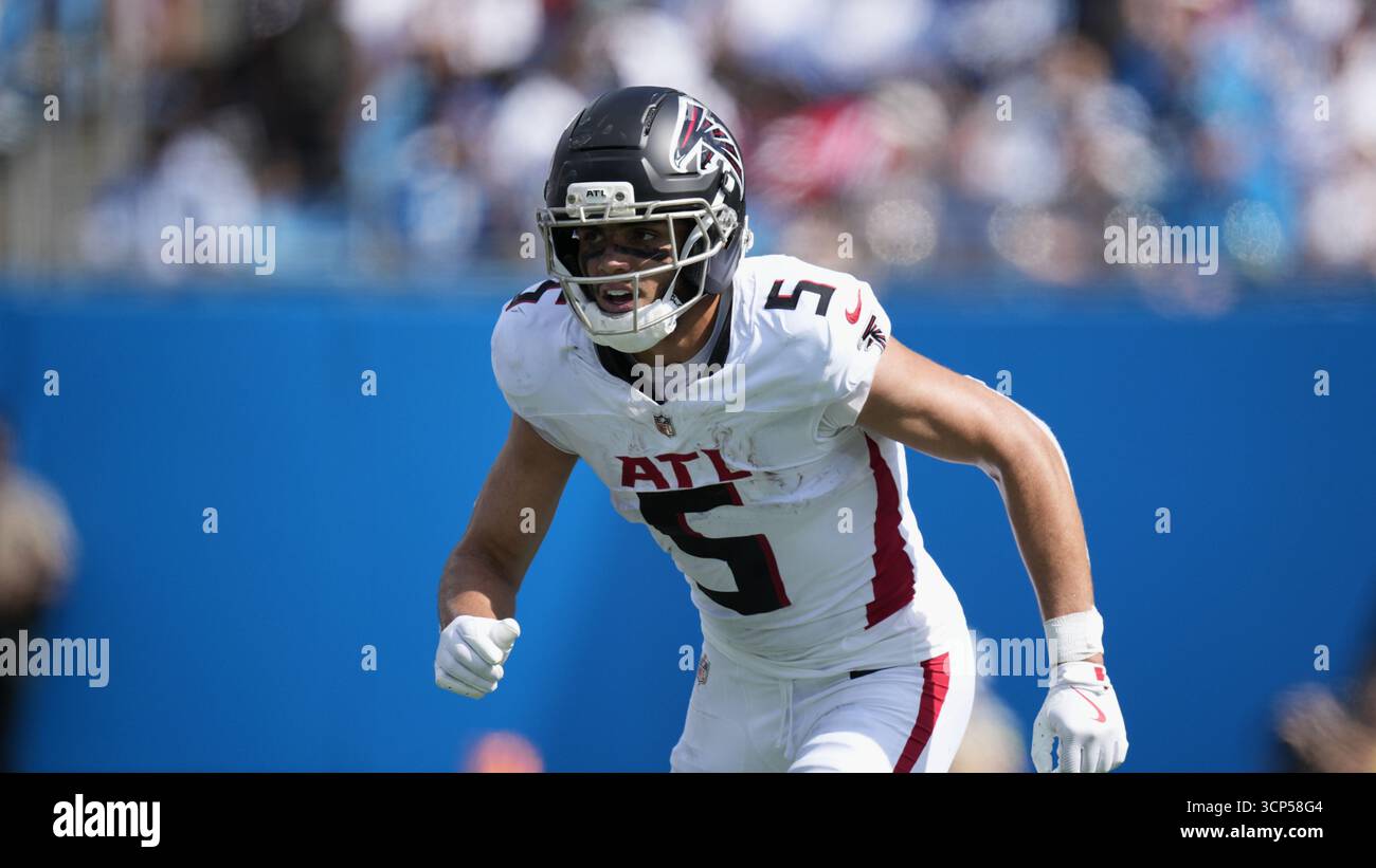 Atlanta Falcons wide receiver Drake London (5) plays during an NFL ...