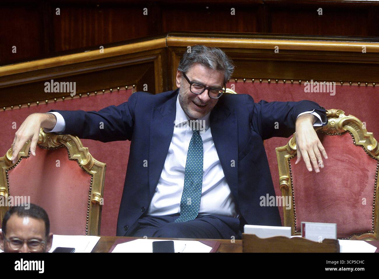 Rome Senate hearing of the Minister of Economy on the country's ...