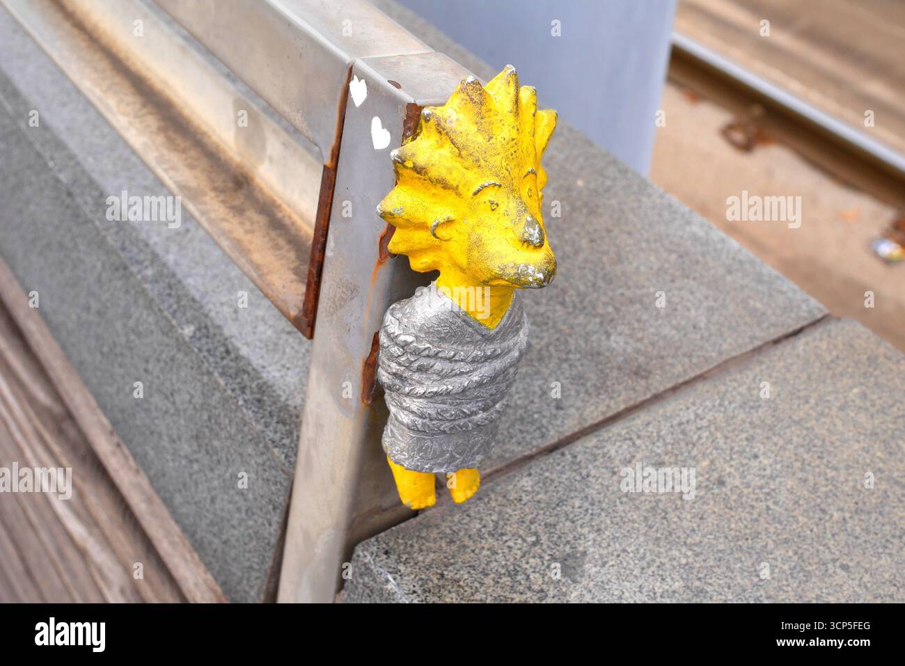 Lisa simpson hi-res stock photography and images - Alamy