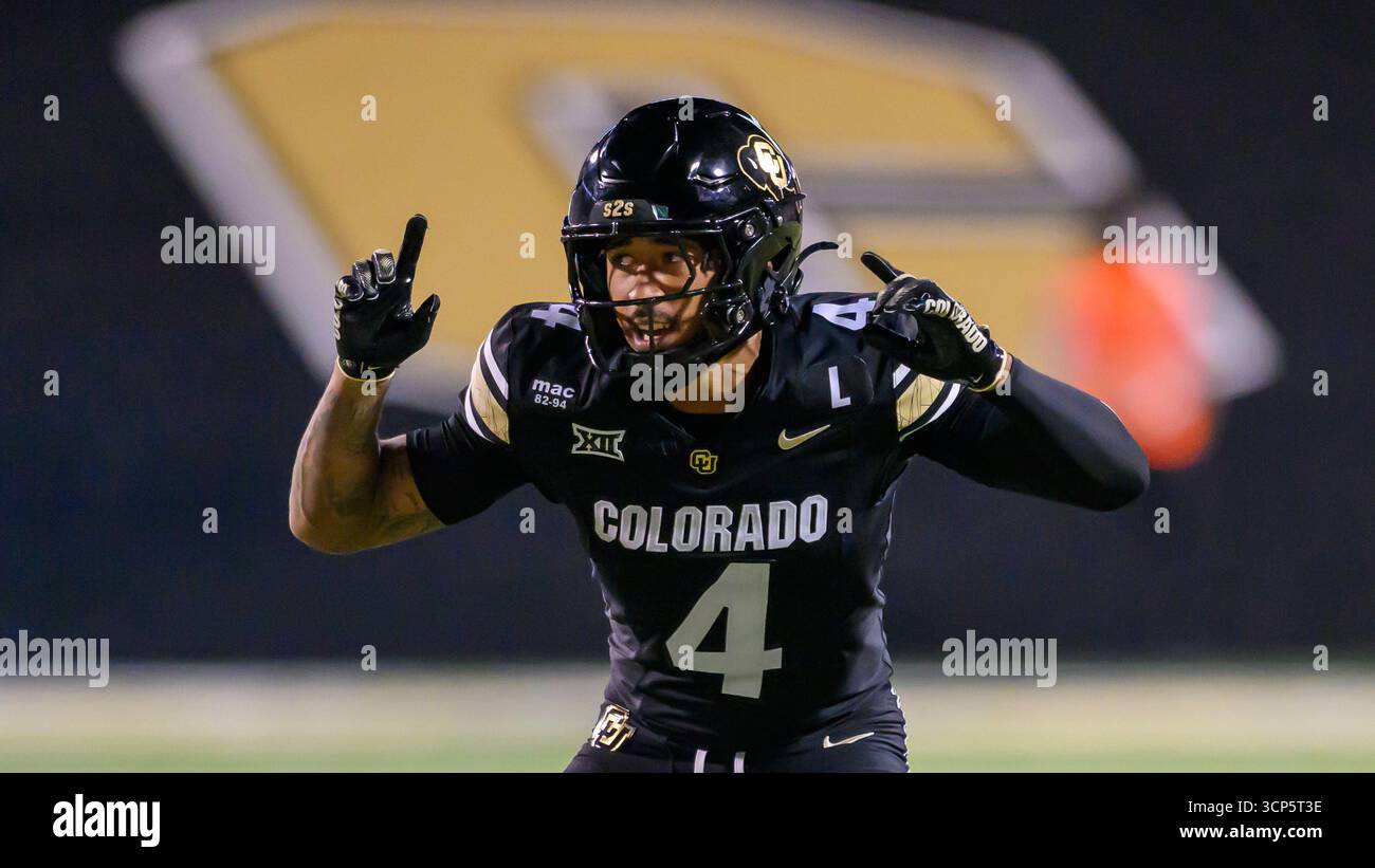 Colorado cornerback Preston Hodge (4) signals the defensive play call ...