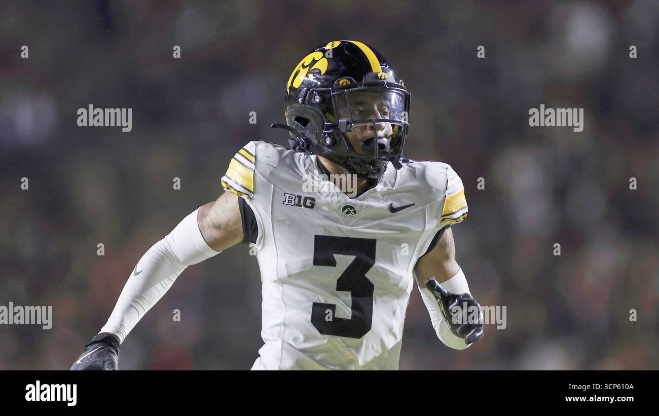 Iowa defensive back Jaylen Watson (3) runs during an NCAA football game ...
