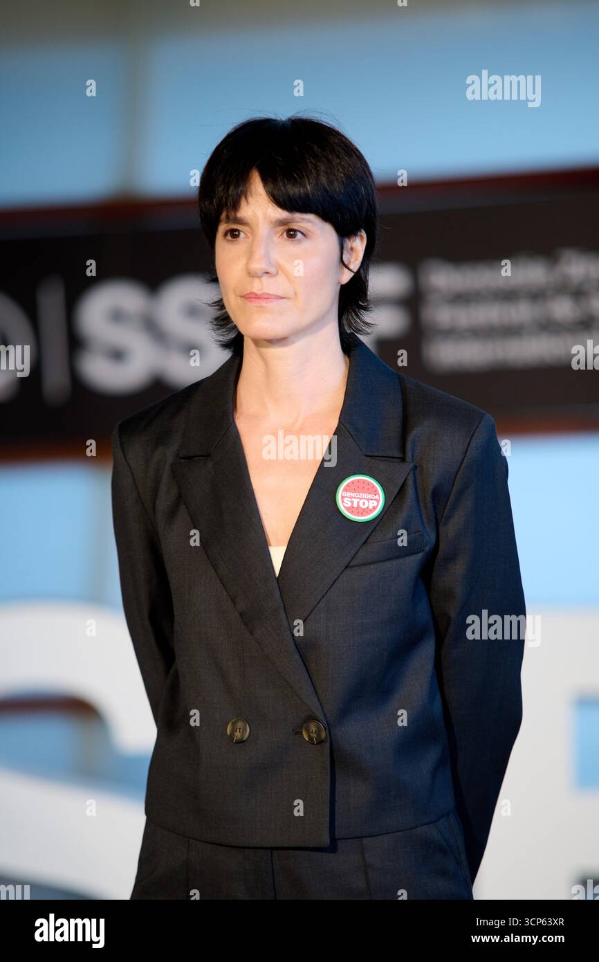 Iraia Elias attends the photocall for ''Un Fantasma en la Batalla ...