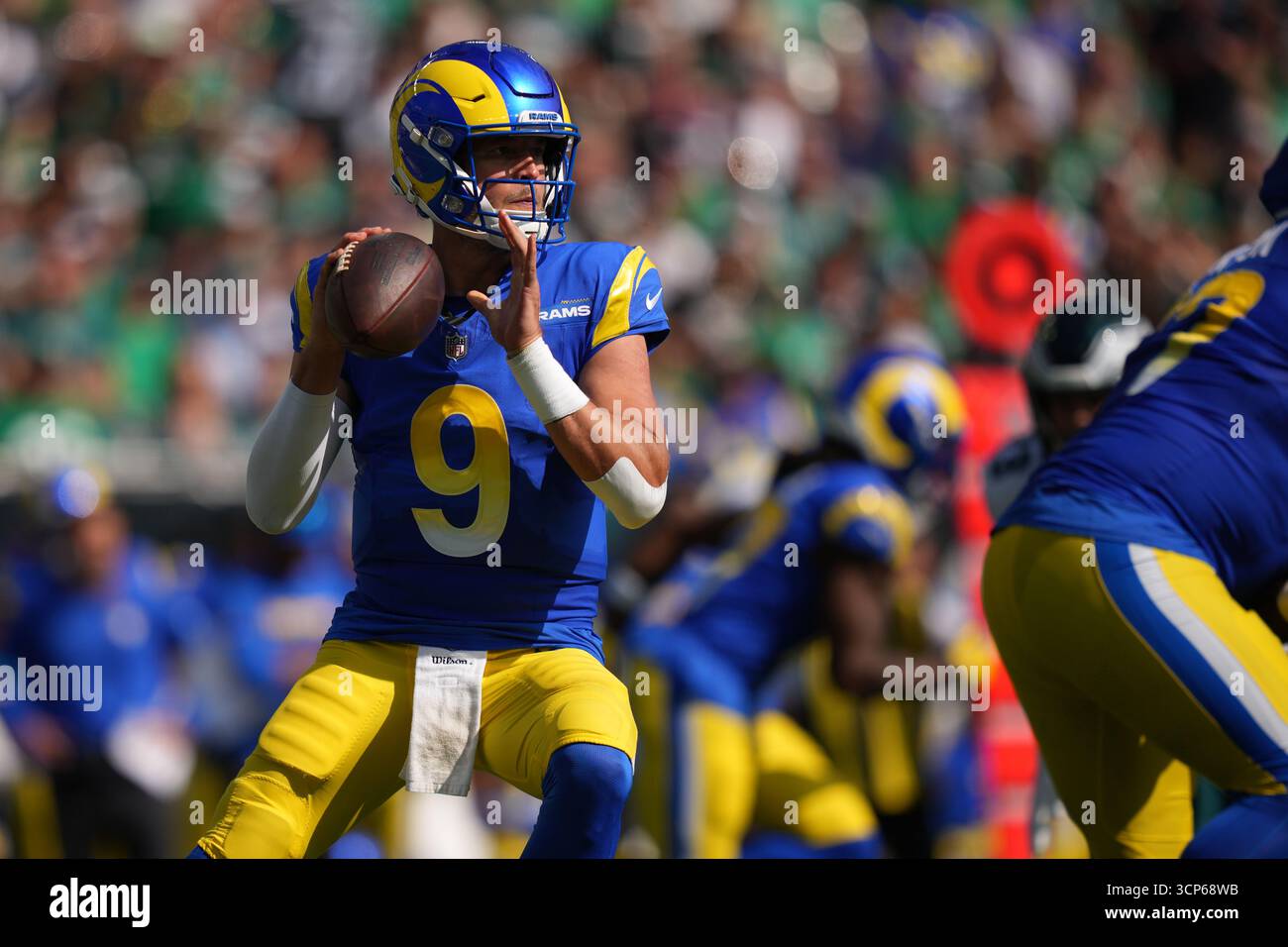 Los Angeles Rams' Matthew Stafford plays during an NFL football game ...
