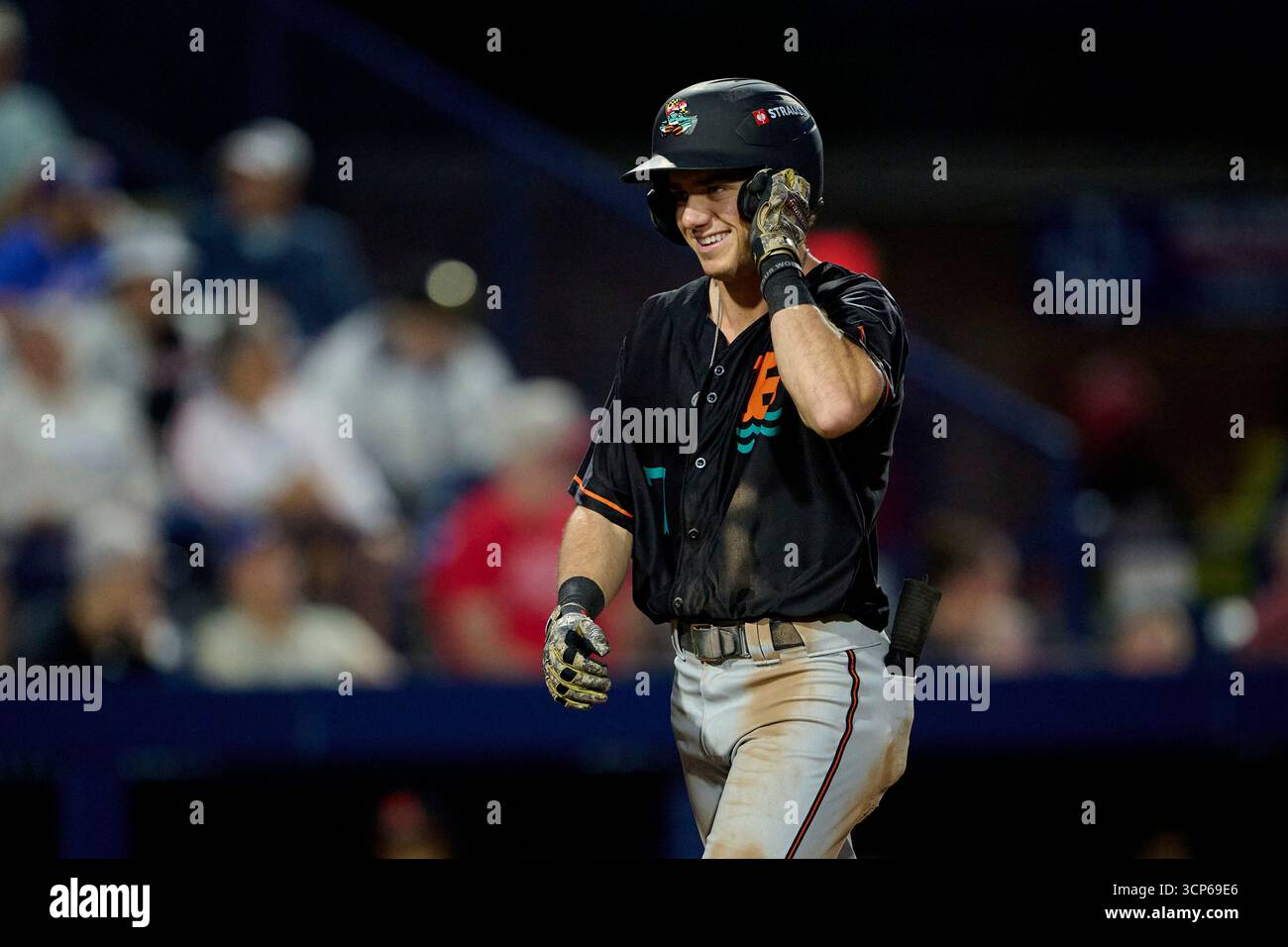 Chesapeake Baysox Austin Overn (7) rounds the bases after hitting a ...