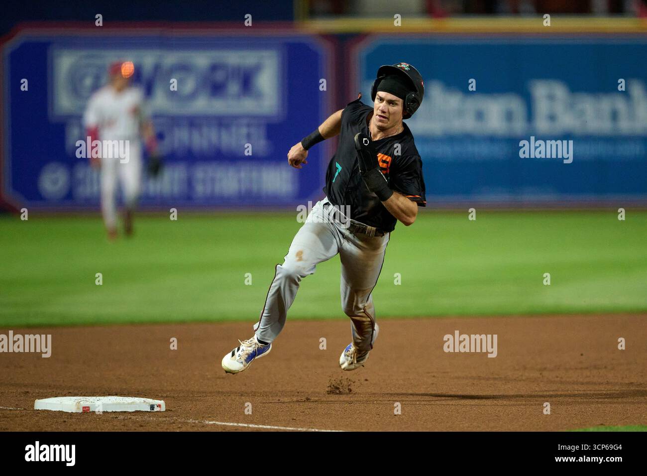 Chesapeake Baysox Austin Overn (7) running the bases during an MiLB ...