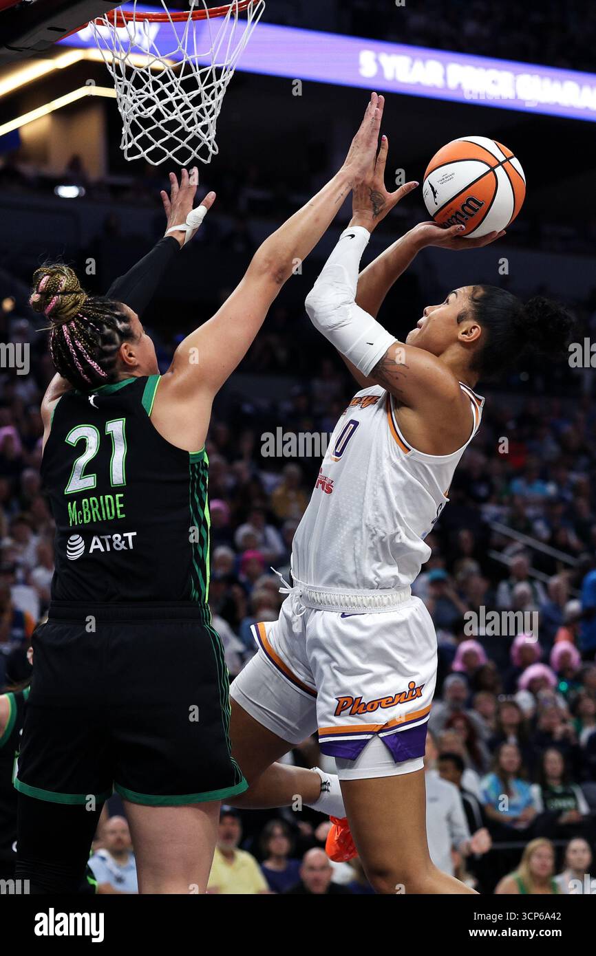 Phoenix Mercury forward Satou Sabally (0) shoots as Minnesota Lynx ...