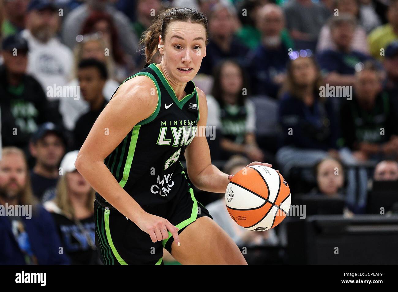 Minnesota Lynx forward Alanna Smith (8) drives toward the basket ...