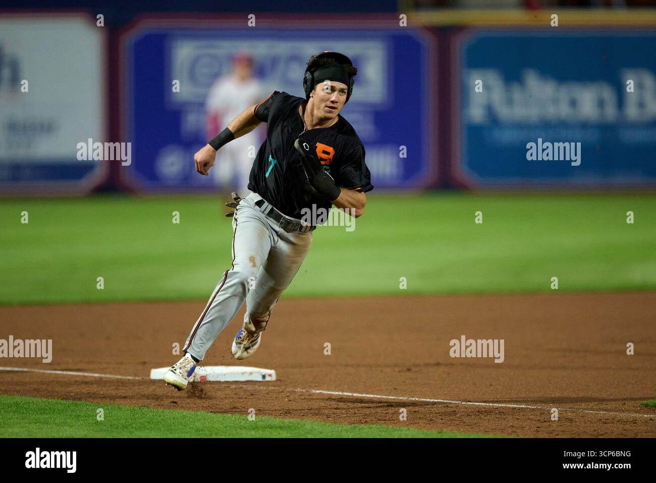 Chesapeake Baysox Austin Overn (7) running the bases during an MiLB ...