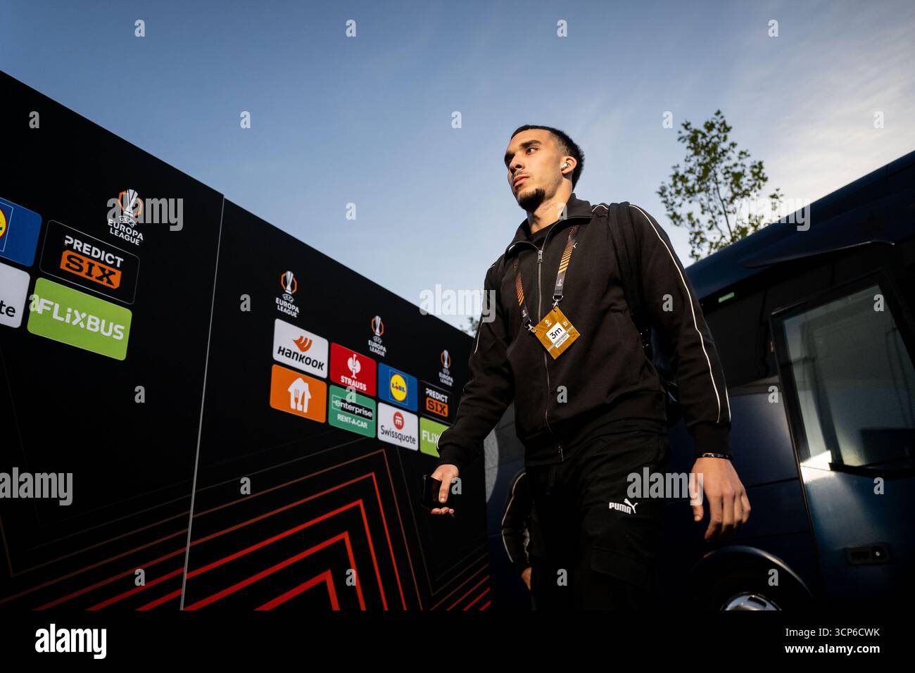 250924 Malmö FFs Andrej Djuric arrives at the stadium ahead of the UEFA ...