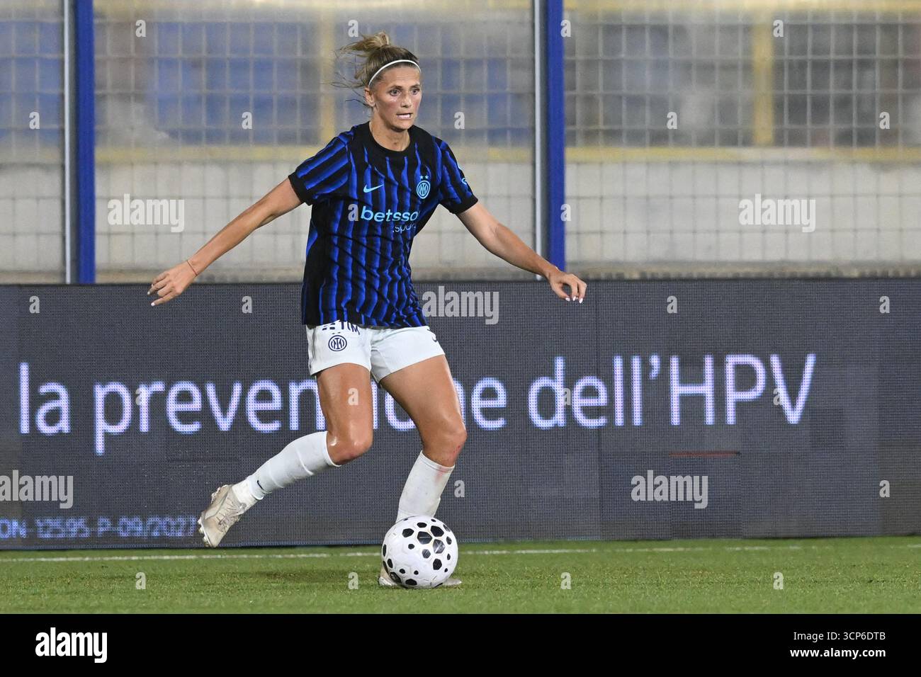 Henrietta Csiszar of FC Internazionale in action during the Serie A ...