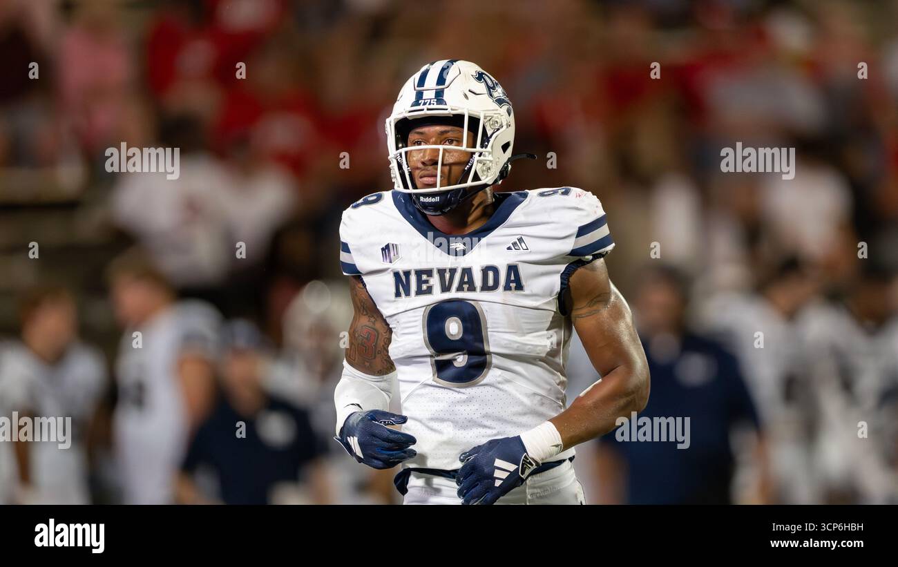Nevada defensive end Jonathan Maldonado (9) gets ready for a play ...
