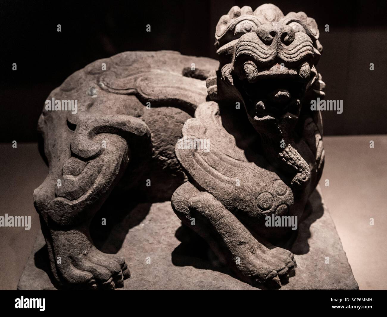 mythical stone creature, statue to exorcise evil spirits, Eastern Han ...