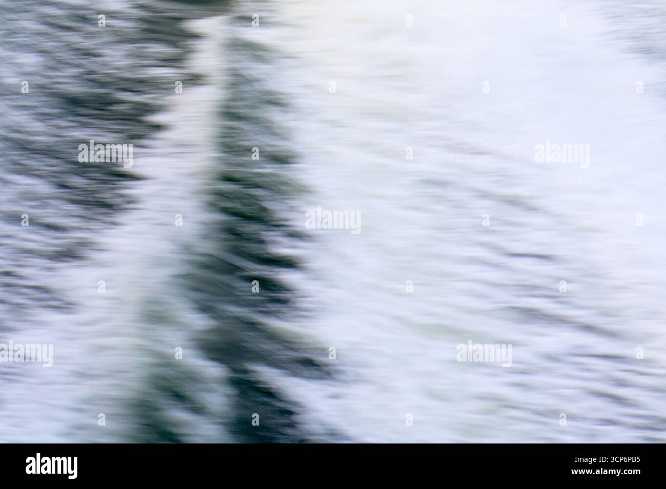 Fast sea movement rough texture hi-res stock photography and images - Alamy