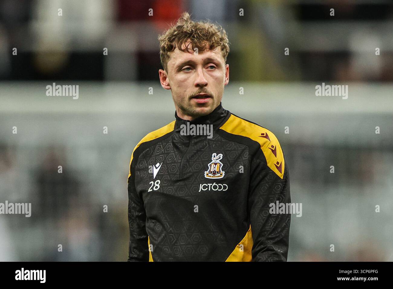 Matthew Pennington of Bradford City in the pregame warmup session ...