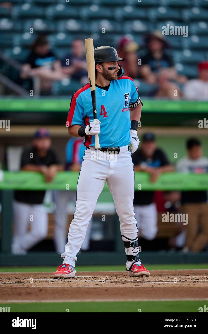 Jacksonville Jumbo Shrimp Connor Norby (4) bats during an MiLB ...