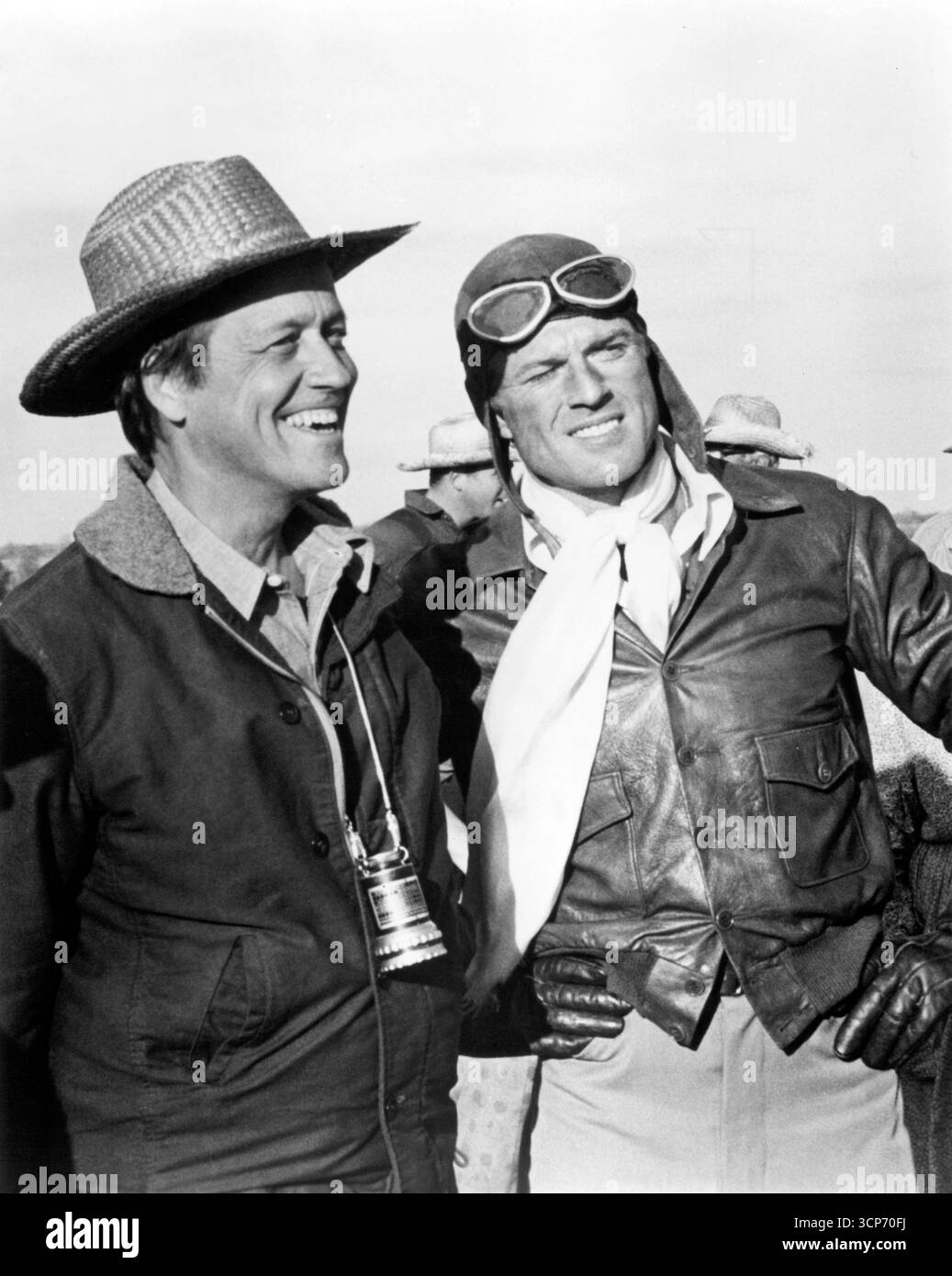 ROBERT REDFORD and GEORGE ROY HILL in THE GREAT WALDO PEPPER (1975 ...