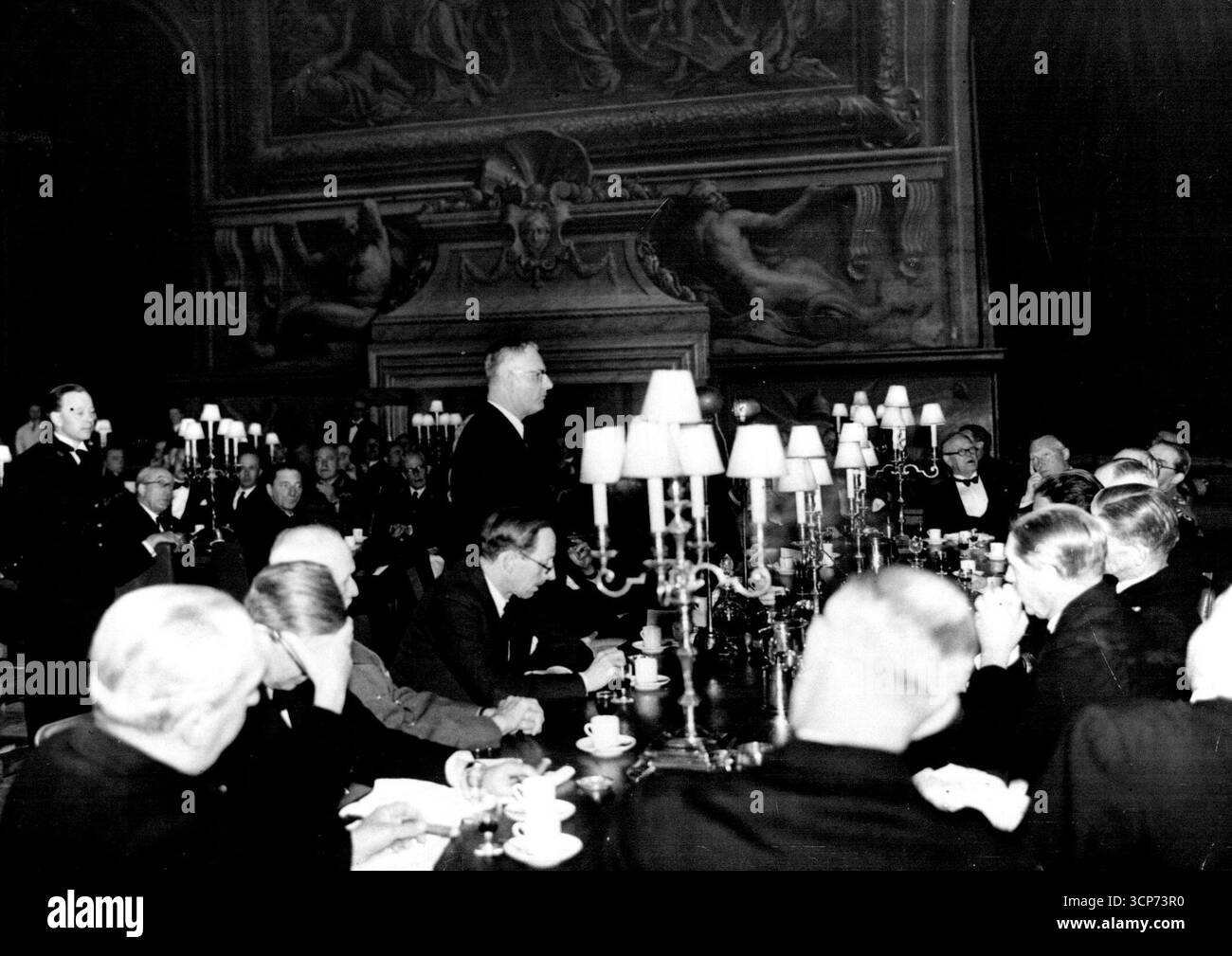 Board of Admiralty Dinner To Empire Prime MinistersMr. J.H. Curtin ...