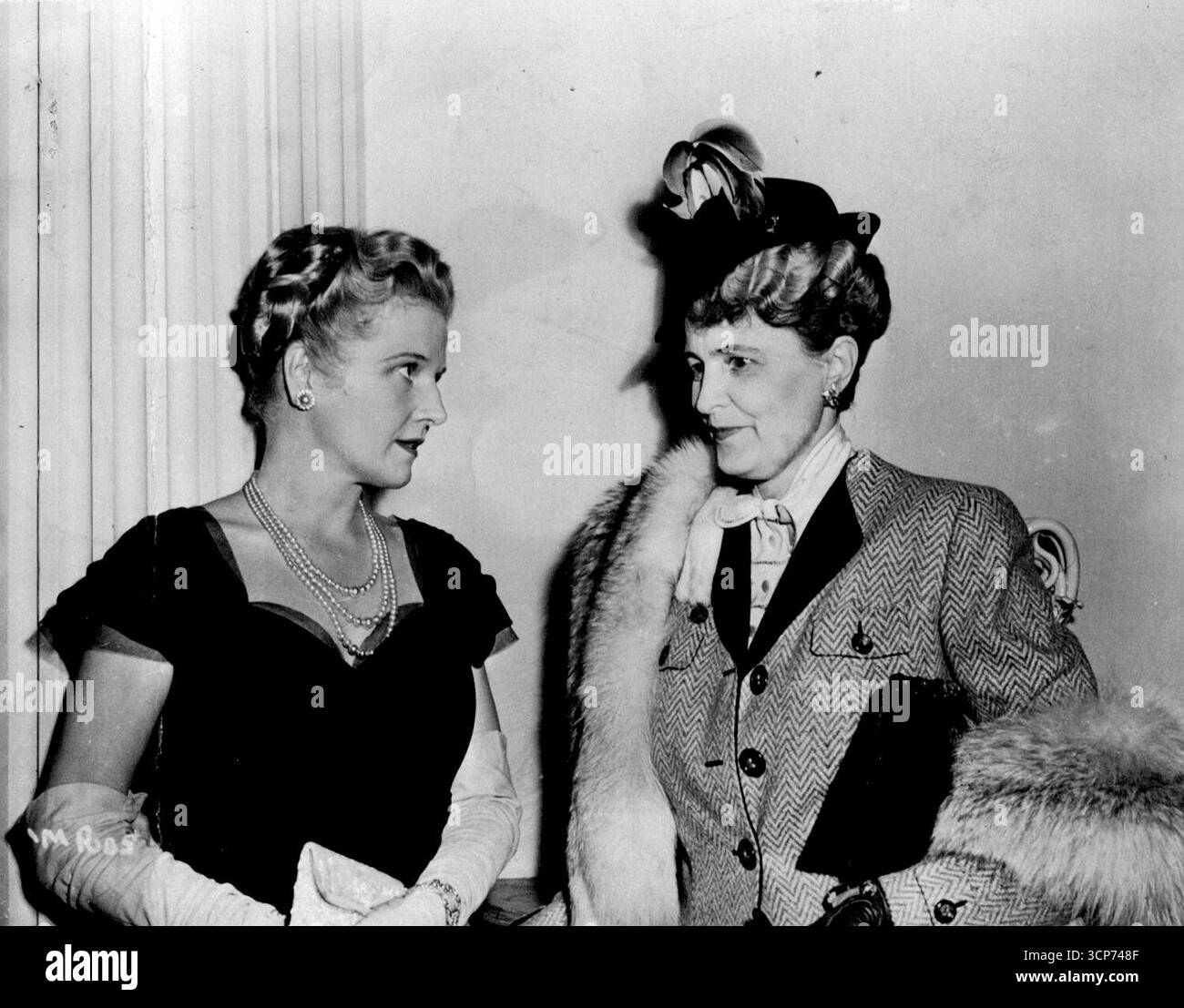 Ann harding hi-res stock photography and images - Alamy