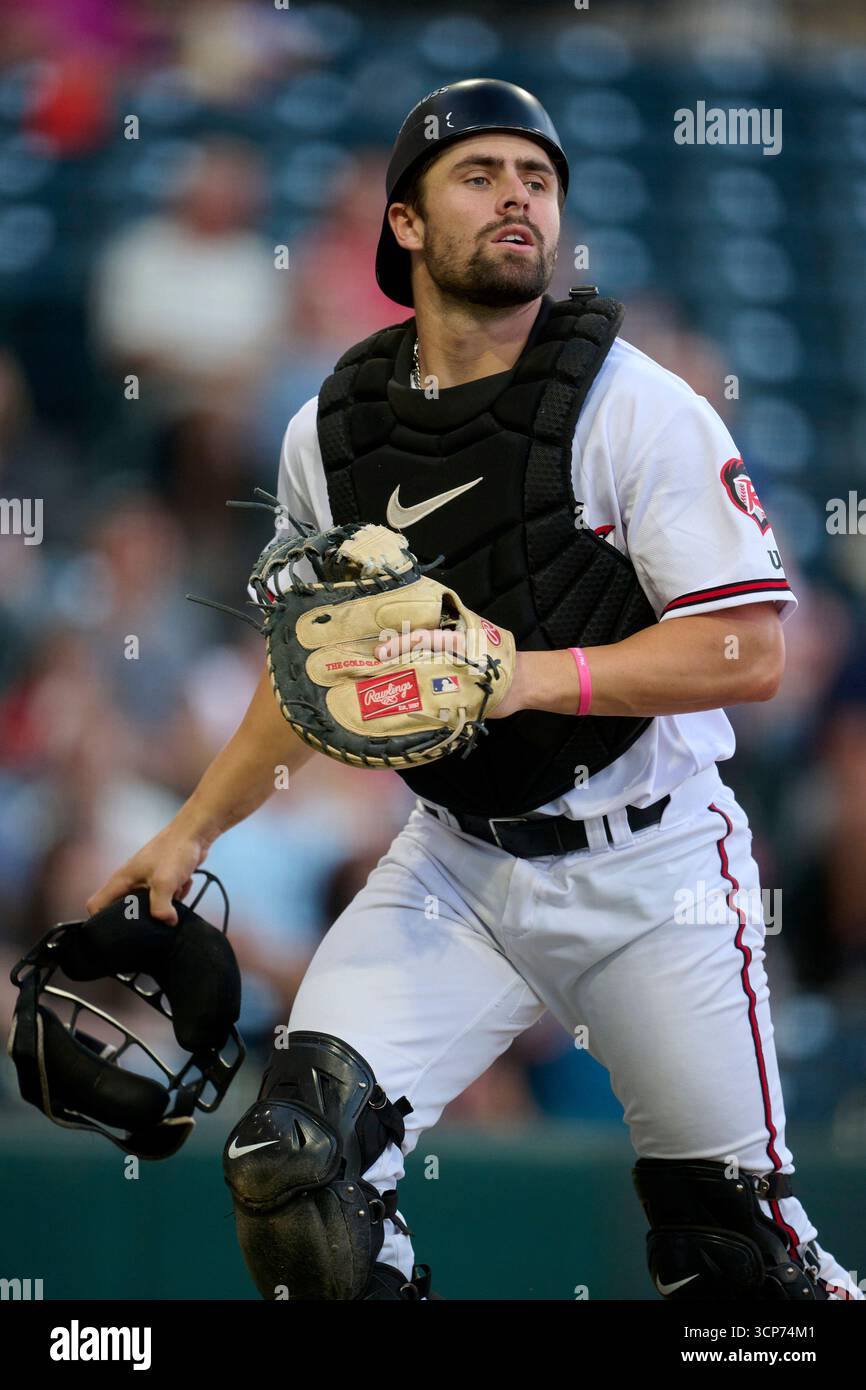 Richmond Flying Squirrels catcher Drew Cavanaugh (19) tracks a foul ...