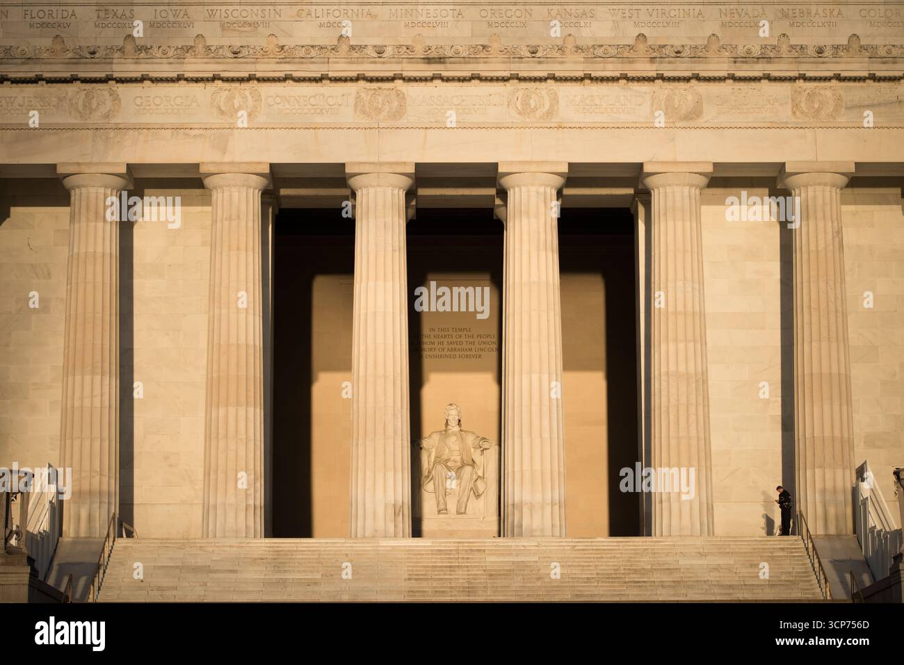 Lincoln Memorial Washington DC Vernal Equinox Sunrise // WASHINGTON DC ...