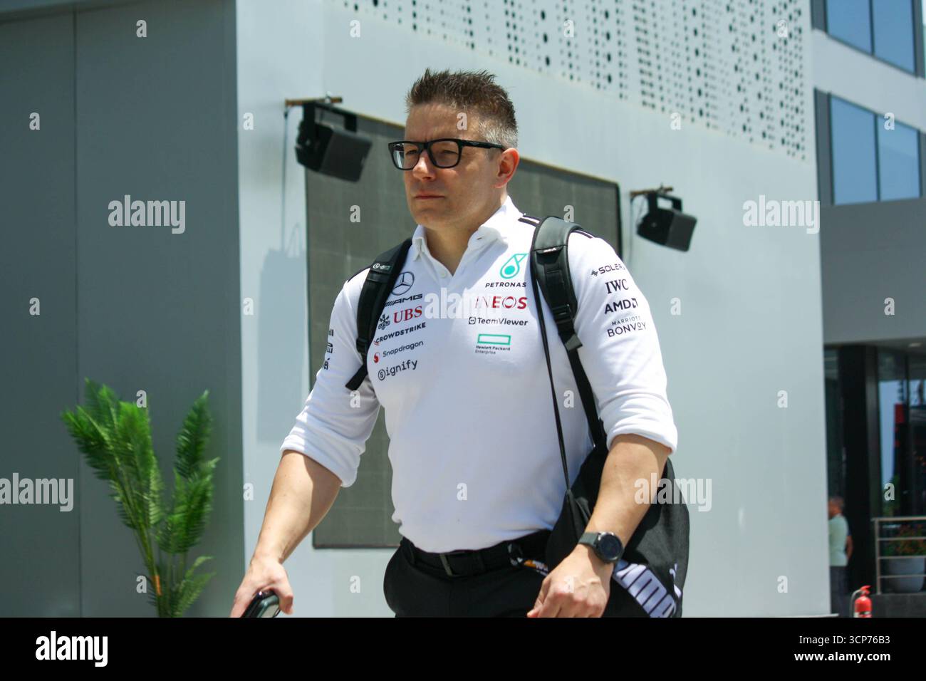 Bono f1 hi-res stock photography and images - Alamy