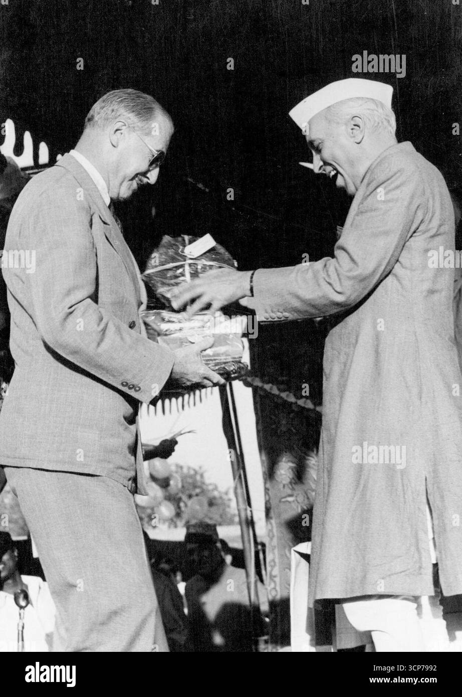 Nehru drawing hi-res stock photography and images - Alamy