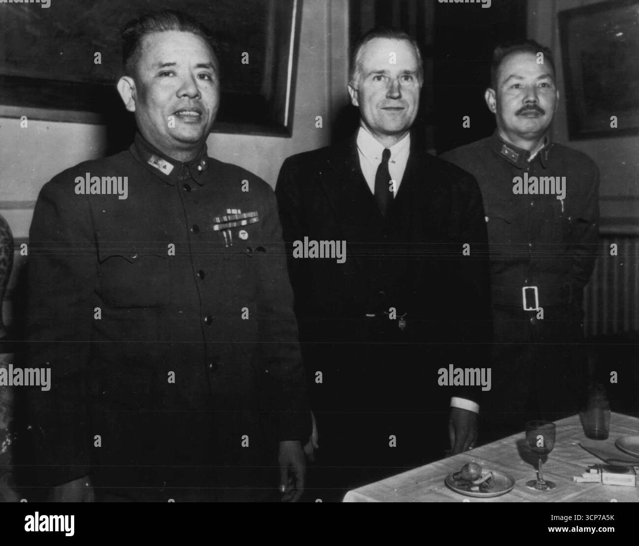 General yen chien ying hi-res stock photography and images - Alamy