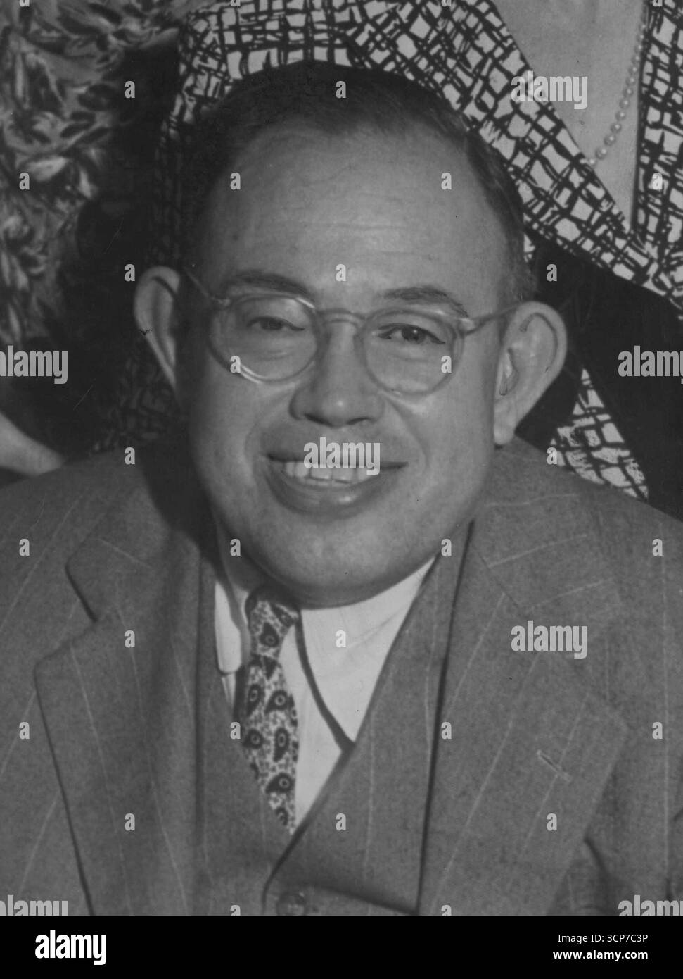 Dr Earl Carlson USA Spastic expert. April 18, 1948 Stock Photo - Alamy