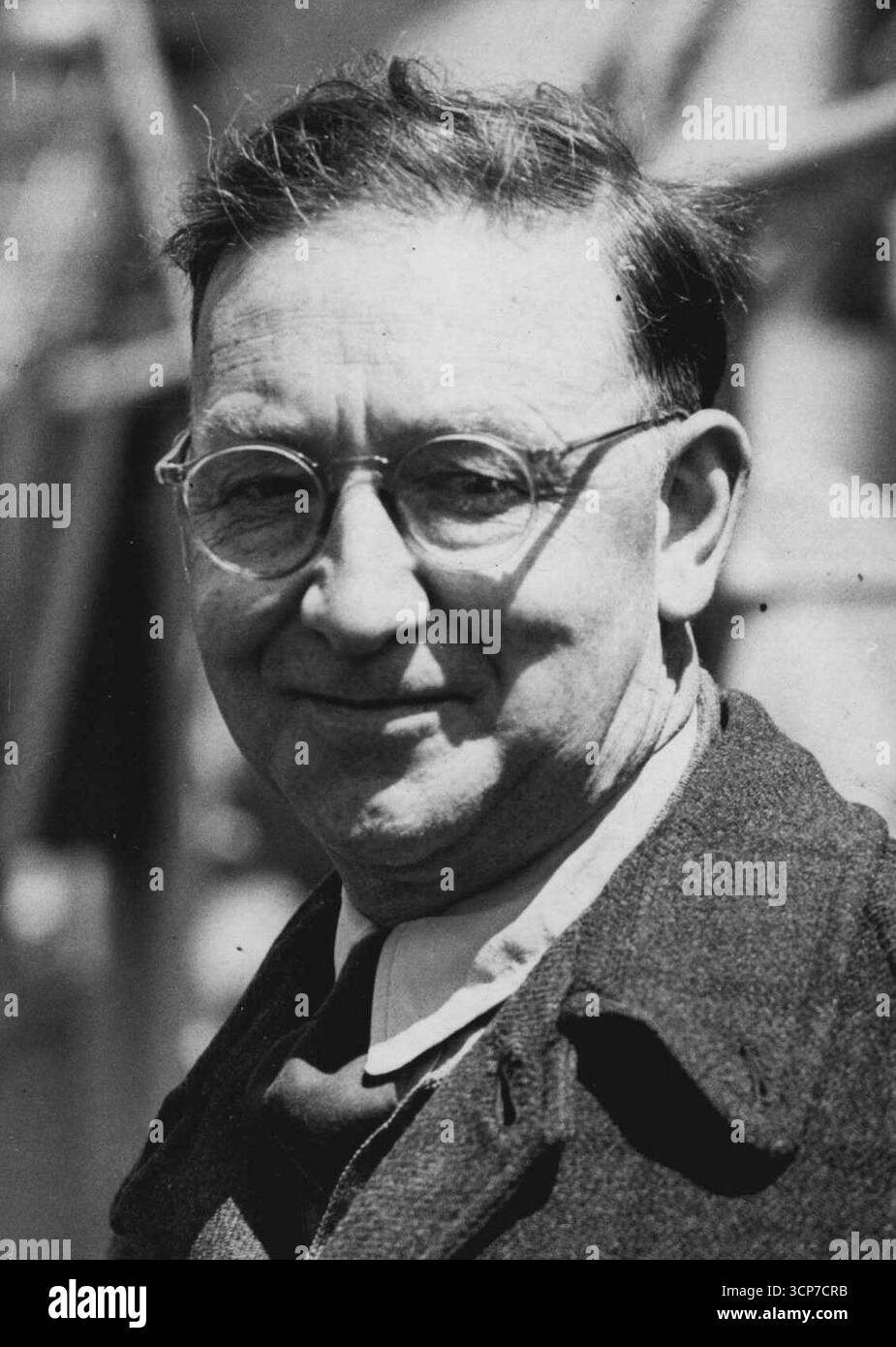 Professor John D. Cockcroft Home:Picture Shows: A New Portrait of ...