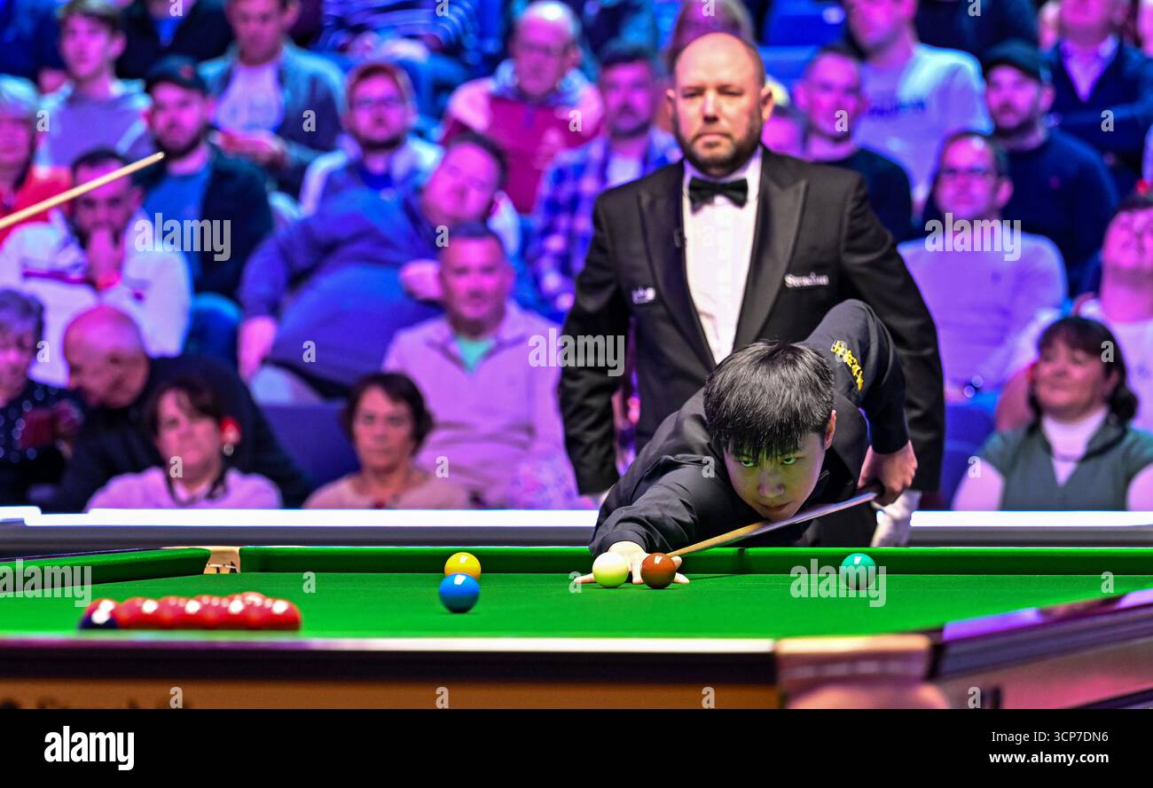 24th September 2025; Cheltenham Racecourse, Cheltenham, England: 2025 Unibet British Open ...