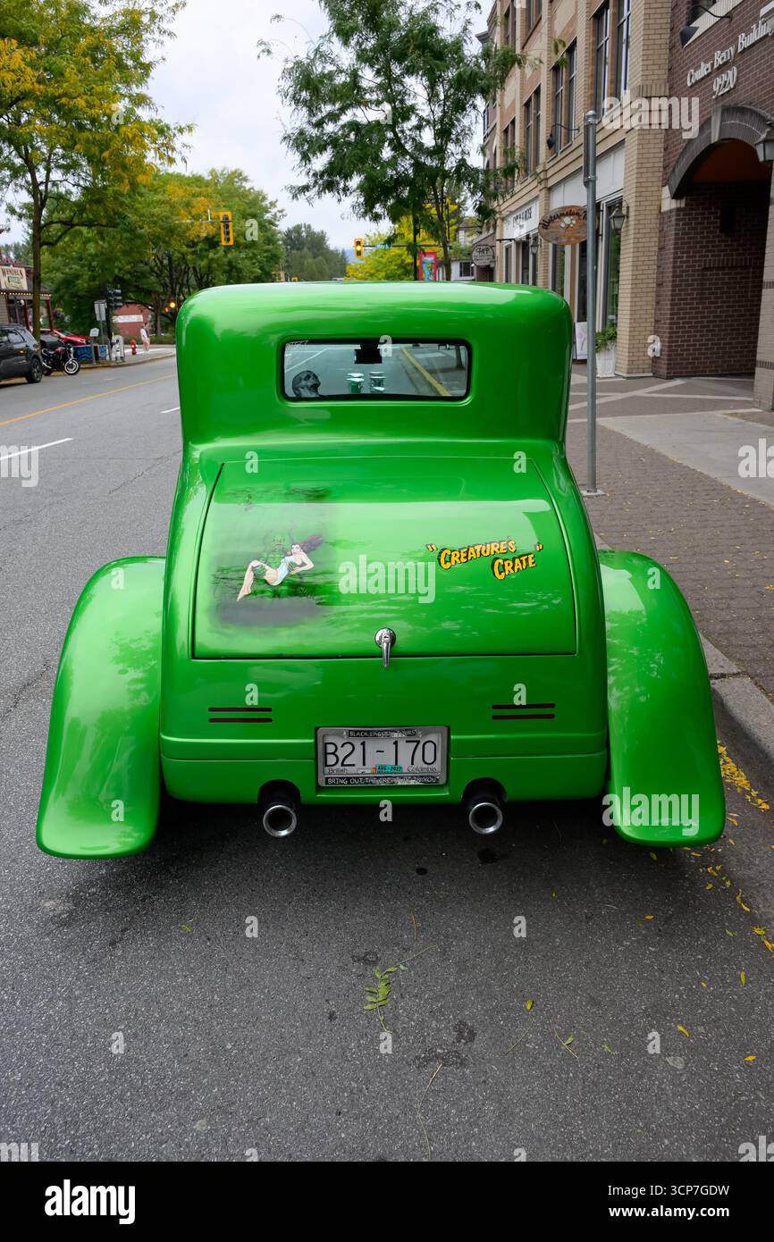 Green Creatures Crate hot rod model A Ford car with swamp monster logo ...
