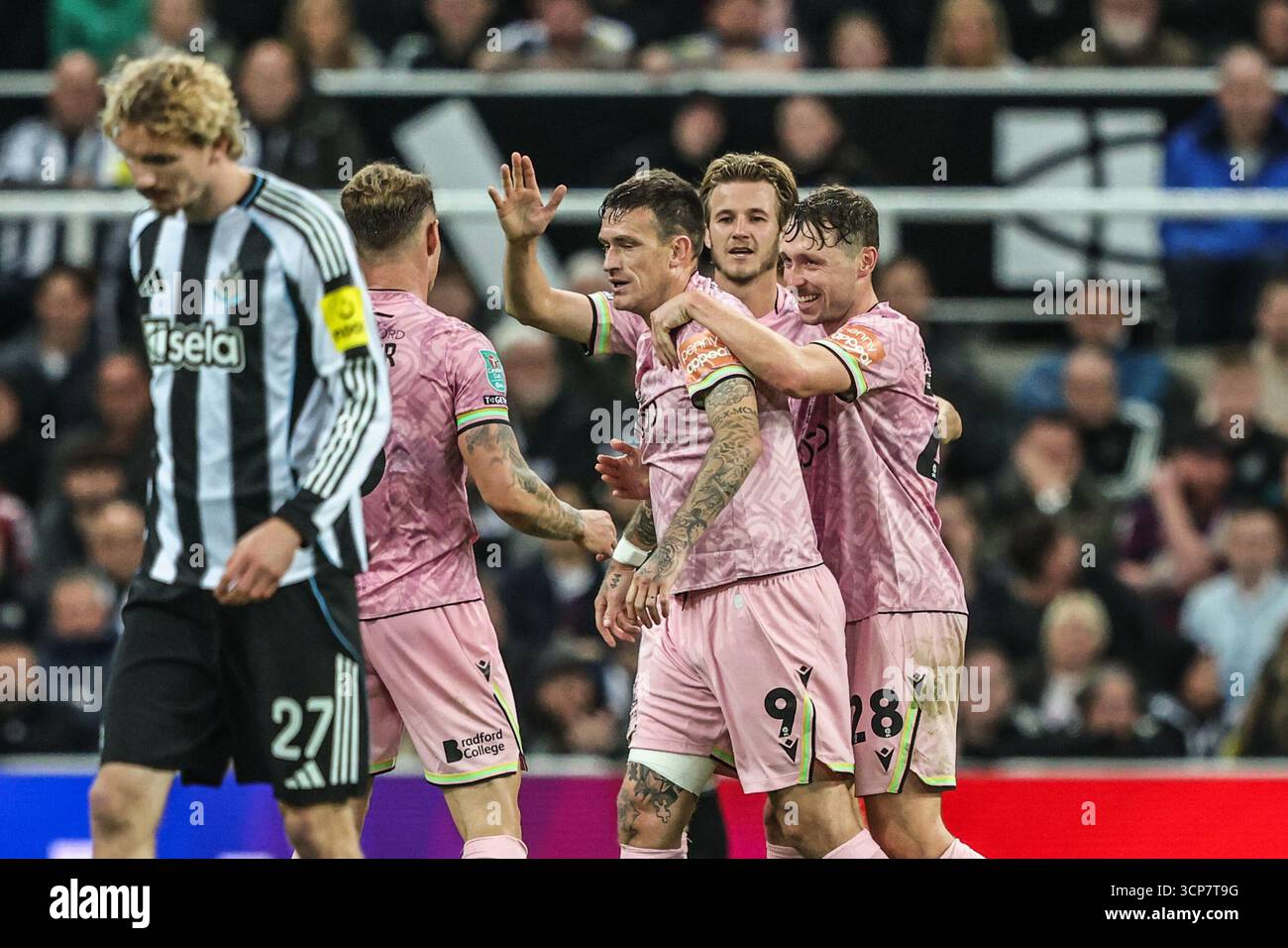 Andy Cook of Bradford City celebrates his goal to make it 3-1 during ...