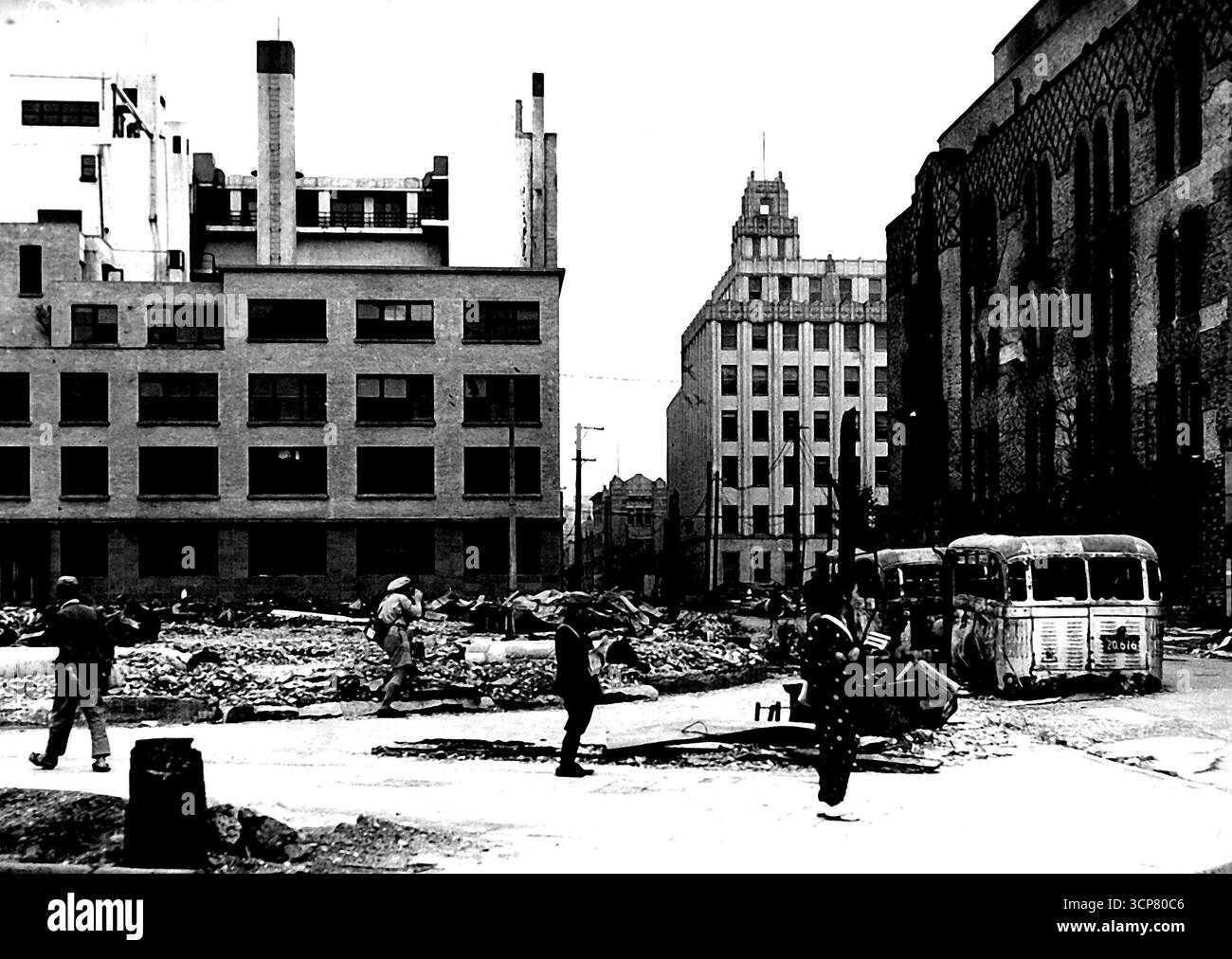 September 1945 japan Black and White Stock Photos & Images - Alamy