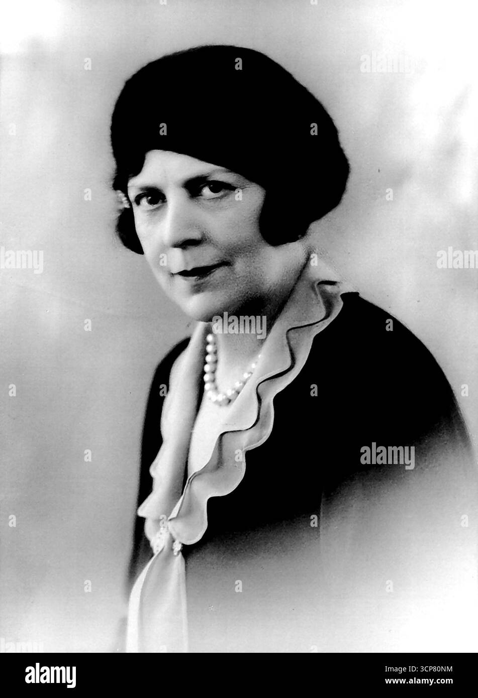Lady Percival Clarke Wife Of New London Sessions Chairman -- New Studio ...