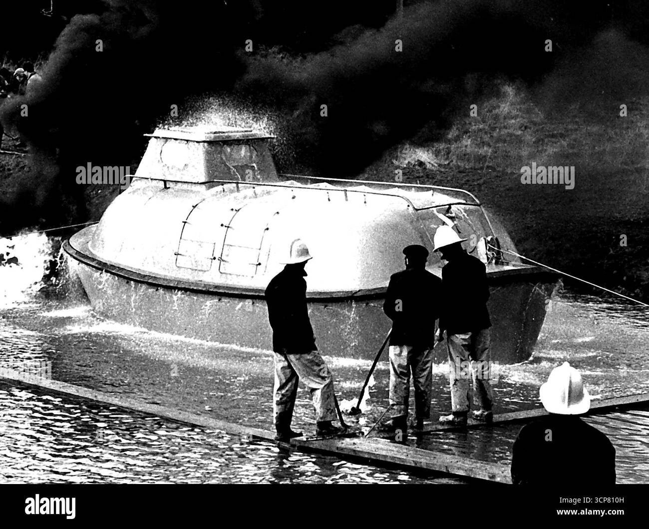 Lifeboats & Life Rafts (See Also: Lifeboat Men - Australian Navy ...