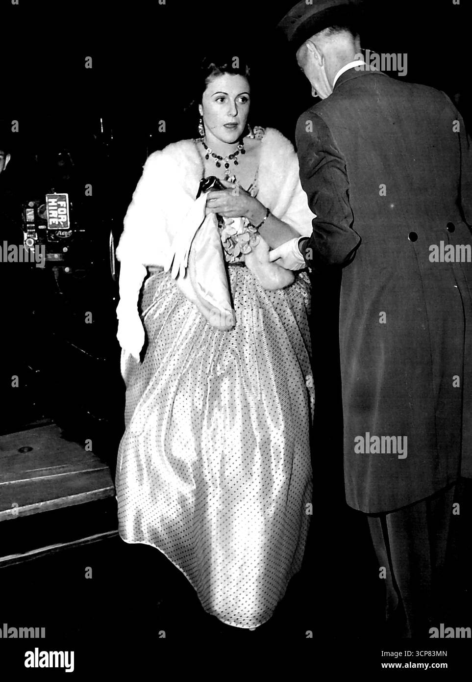 Summer Dance -- Mrs. Pamela Churchill, daughter of Lord Digby, arrives ...