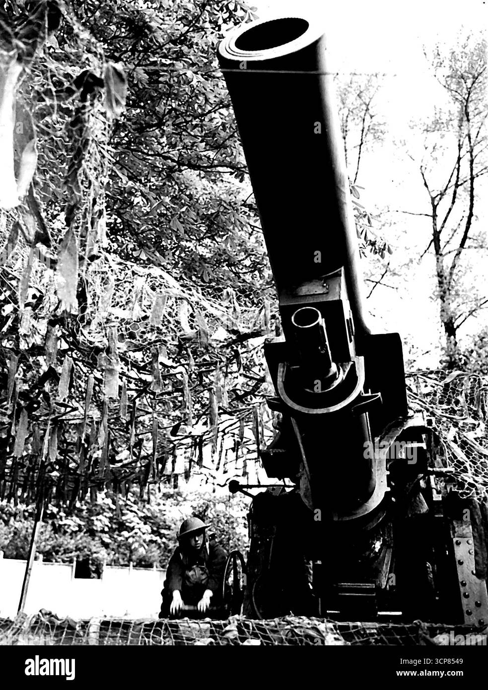 Czecho slovakian guns general guns war black and white hi-res stock photography and images - Alamy