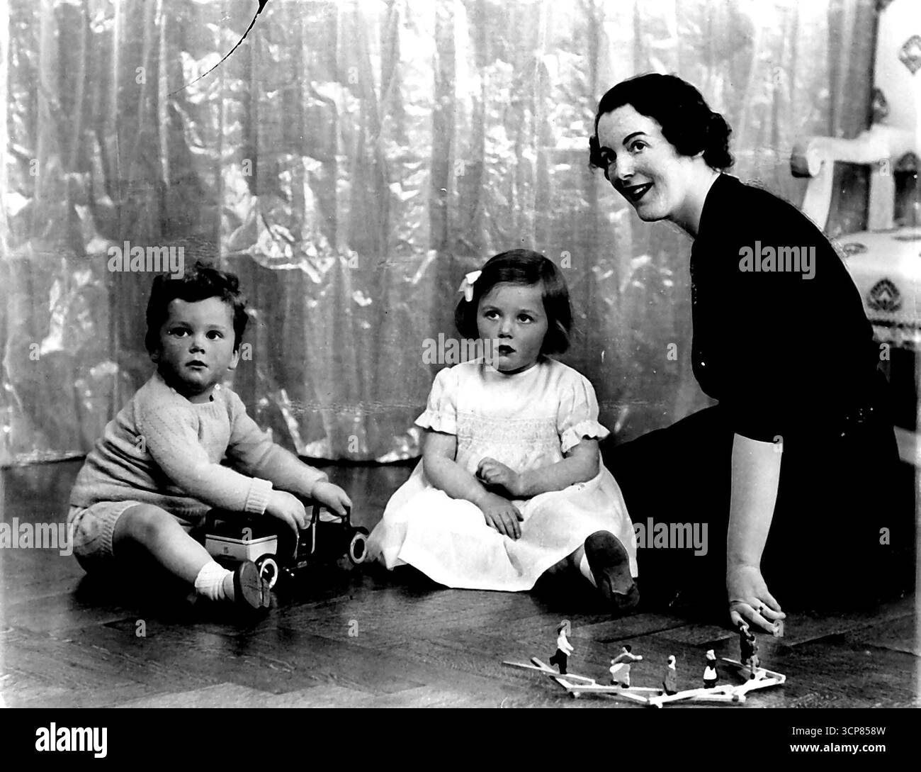 Mrs. John Christie - Australian singer - Wife of wealthy opera loving ...