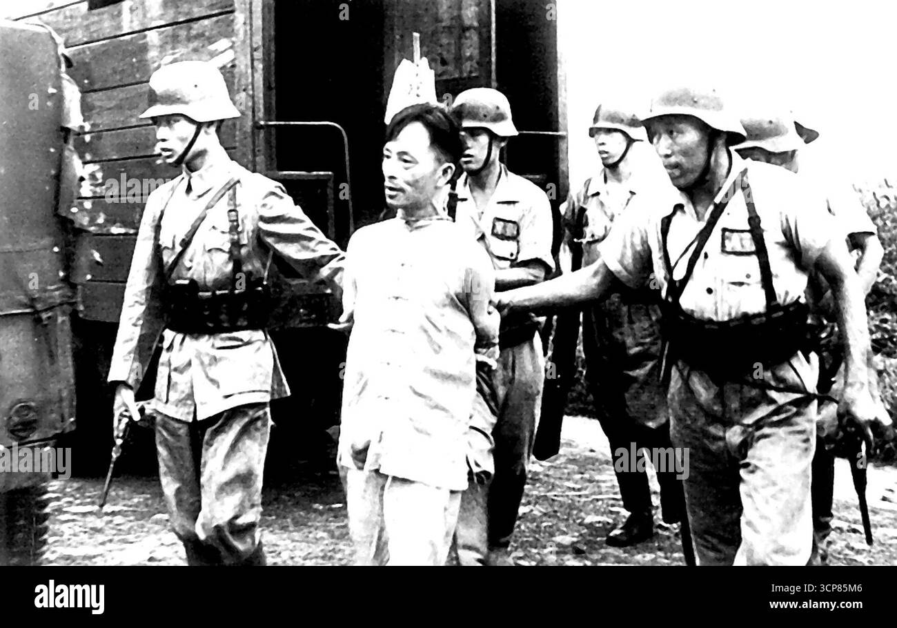 Col tsi tsai yu black and white hi-res stock photography and images - Alamy