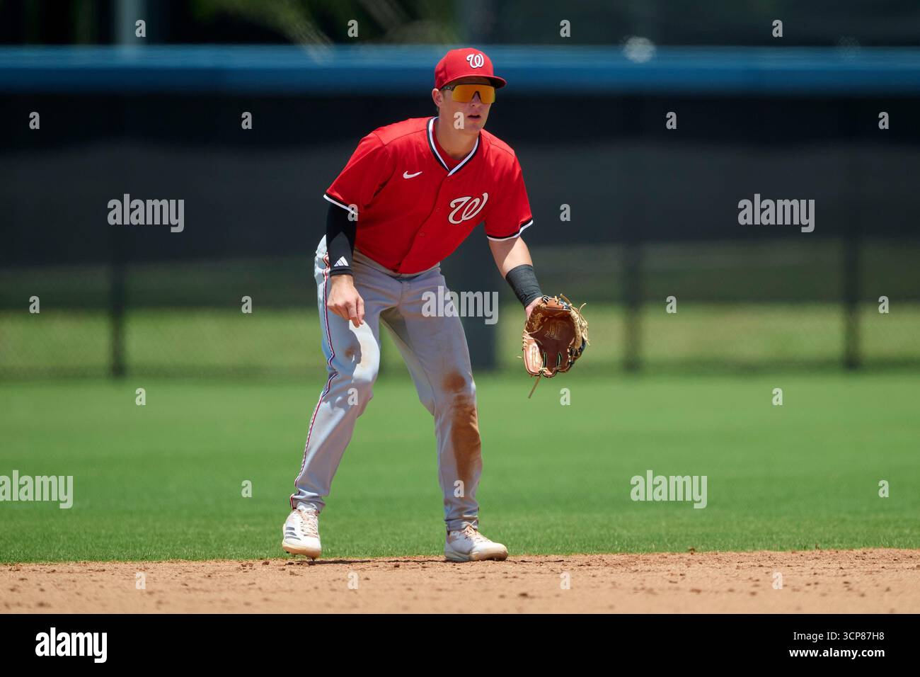Washington Nationals shortstop Eli Willits (2) fielding during an MiLB ...